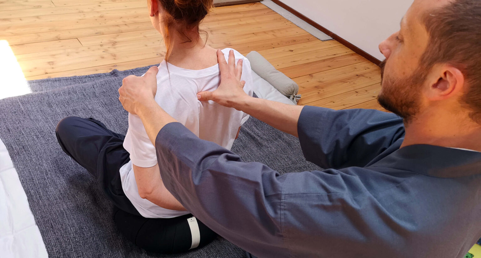 Trattamenti Shiatsu - Il Cerchio, Monasteri e Centri Zen