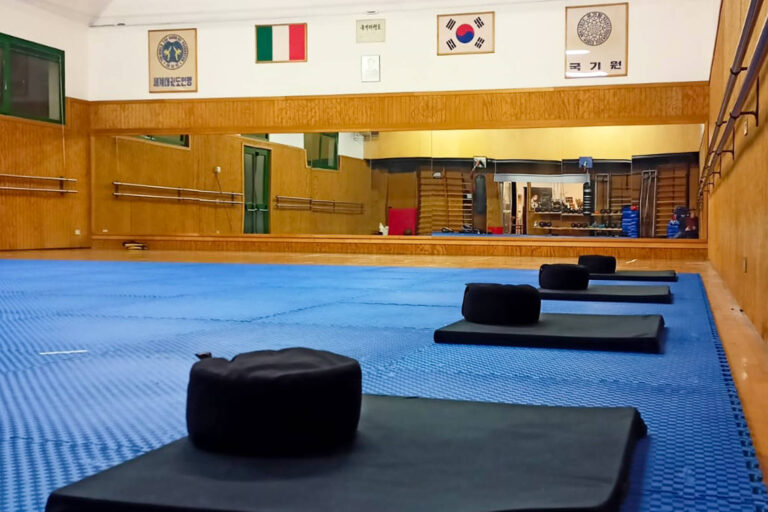 Il Cerchio, Monasteri e Centri Zen - Il Cerchio, Monasteri e Centri Zen